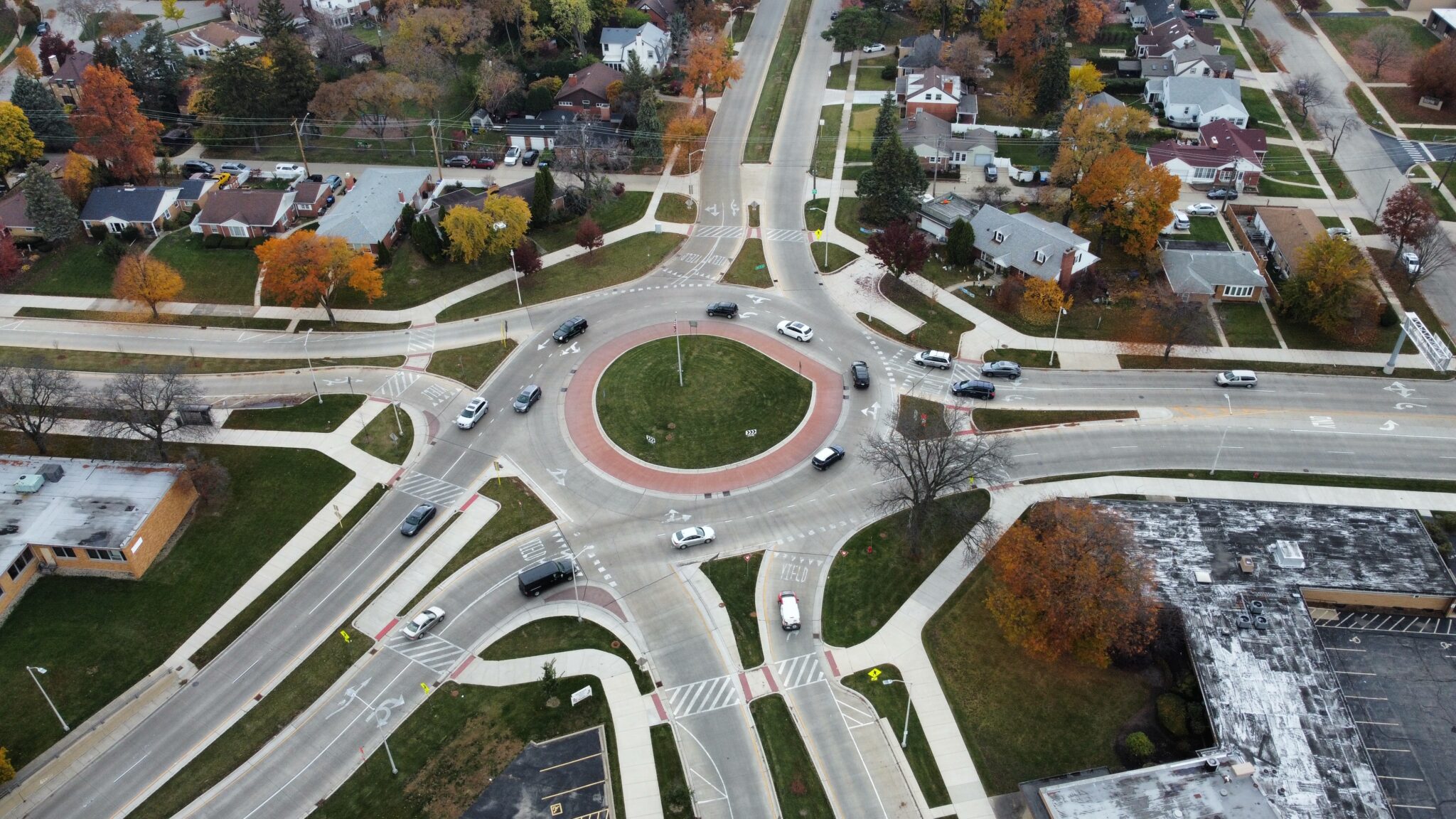 Cumberland Circle (IL Rte. 58 at Wolf Rd) Roundabout Redesign - HBM ...